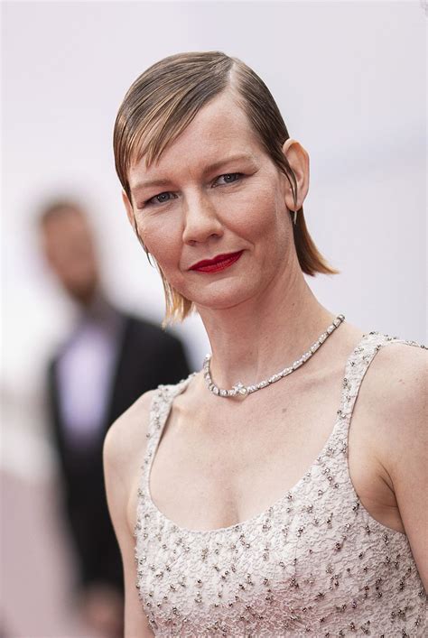 Conhe A Sandra H Ller A Estrela Europeia Que Est A Impressionar