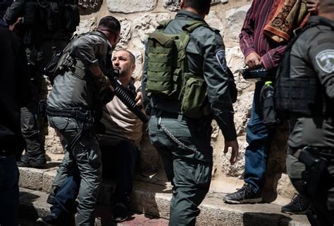 إجراءات أمنية مشددة في القدس خلال الجمعة الأخير من شهر رمضان