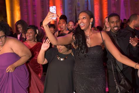 Shakespeare Theatre Company U G ] C4 El~ Gv 0 7 X K K W] O } 1 Z Q V Gqs ʑi 6ч T