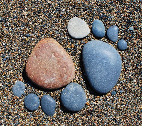 Creative Ways To Use Rocks In The Garden The Garden Glove