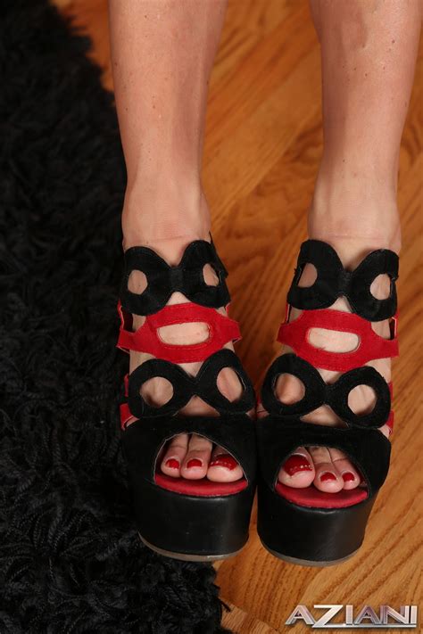 Ashlee Chamberss Feet