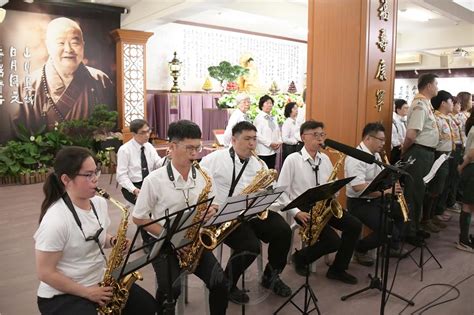 岡山講堂佛光人齊聚一堂 以歌聲讚頌師父上人 人間通訊社