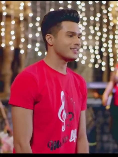 ලවන්ගෙ හිතේ මලක් පිපිලා Youtube