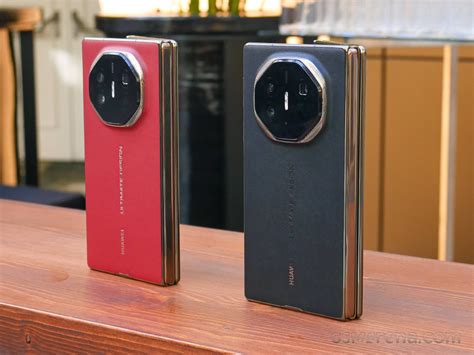 Huawei Mate Xt Ultimate Hands On Review Aabtak