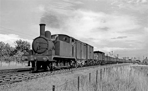 A Bevy Of Buckjumpers Holdens R24 And S56 Classes Lner J67 J69 And Hill C72 Class Lner J68