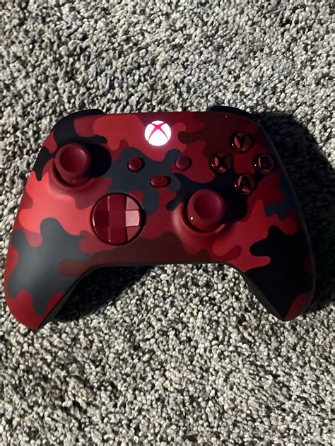 My New Xbox Controller Isnt Controlling My Xbox At All I Tried Reconnecting It And It Wont