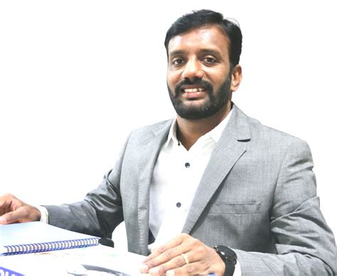 Dr Karthik Kovuri Professorand Dean School Of Engineering And