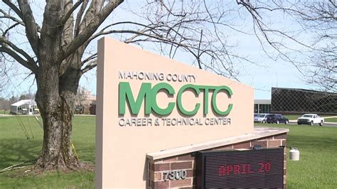 Stem Program At Mahoning County Career And Technical Center Accepting