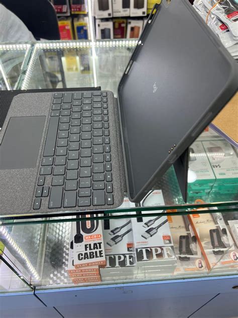 Logitech Keyboard For Ipad Air Mobile Phones Gadgets Tablets Ipad On Carousell