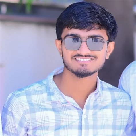 Rushikesh Kadam Trying Teach Physics With Different Styles Physics Instagram