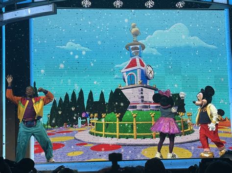 Photosvideo Disney Jr Mickey Mouse Clubhouse Live Arrives At Disney
