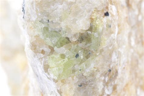 Chryzoberyl | Sběratel minerálů