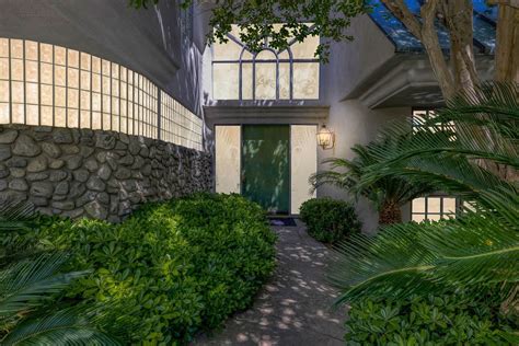 Luxury Homes Of Las Vegas Facilitates Sale Of Paul Thoryk Designed Home