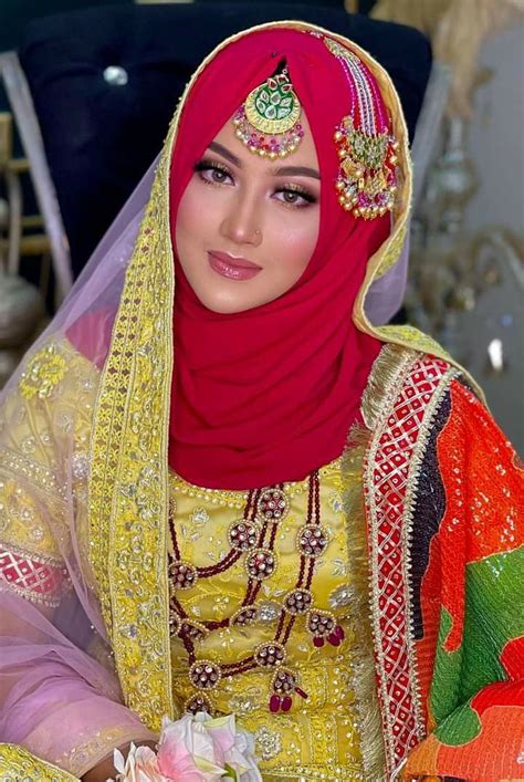 Bangladeshi 🇧🇩 Bride Hijabi Brides Bride In Hijab Pakistani Bridal
