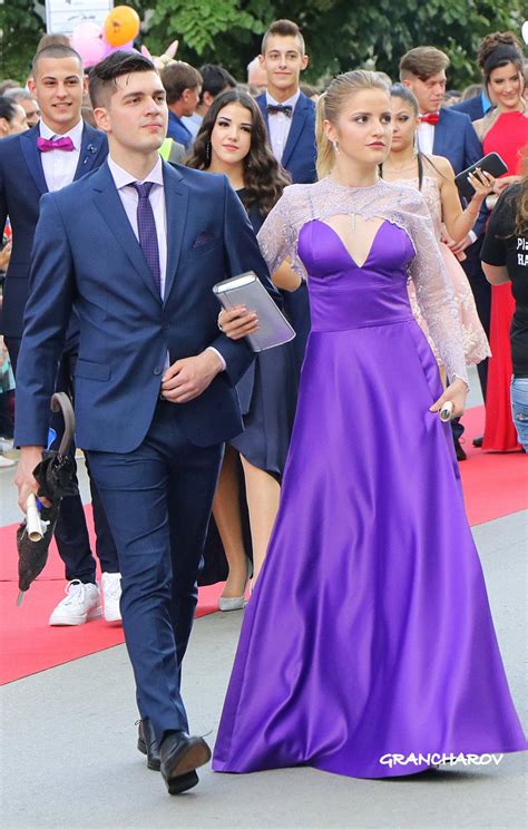 На добър час абитуриенти