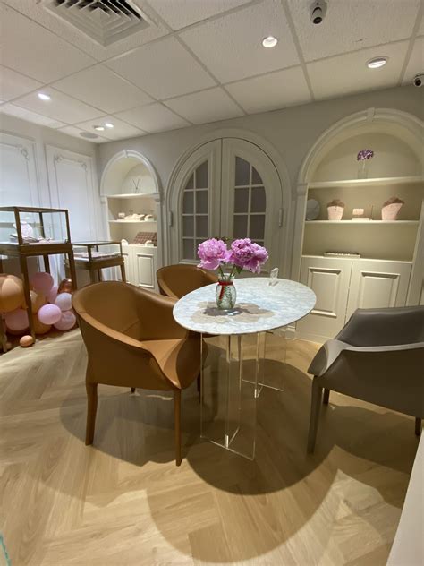 알제이가 프로포즈and웨딩주얼리 다이아몬드 직수입 신부세트가 아름다운 알제이가에서 다양한 다이아몬드목걸이 귀걸이 반지 디자인을 만나보세요 알제이가 알제이가센텀점