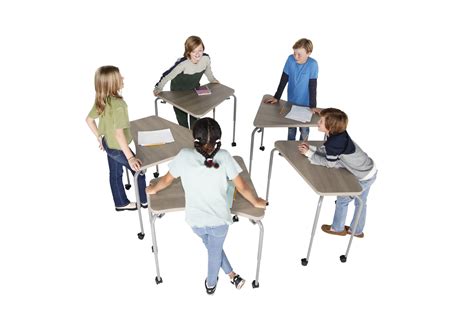 create a dynamic active learning environment