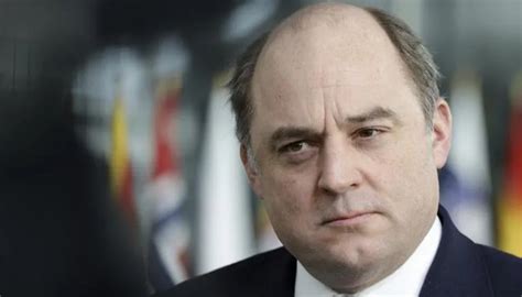 Министр обороны Британии совершил тайный визит в Киев Европейская правда