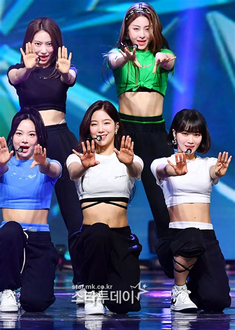 포토 김가람 빠진 르세라핌 우여곡절 5인조 활동 스타투데이