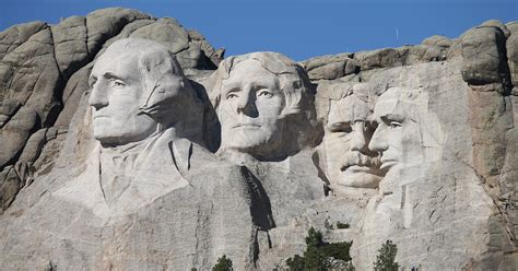 ТОП 10 наймасштабних споруд світу