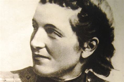 Герой СССР, з.к. эскадрильи женского авиац. полка ночных ...