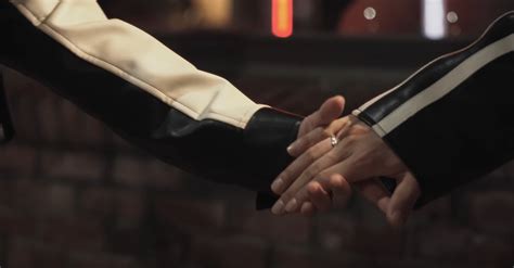 [mv해석] 바람피는 남자랑 헤어지는 이야기인 줄 알았는데 반전이… 인스티즈 Instiz 이슈 카테고리