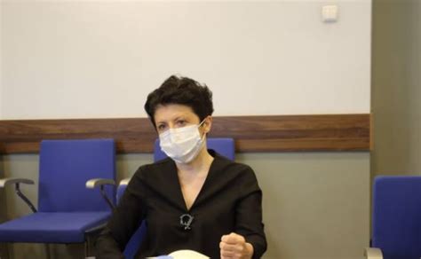 თეა წულუკიანი ყველას გთხოვთ თავი შეიკავეთ მესმის რომ გინდათ სკანდალი მაგრამ გელათს არ