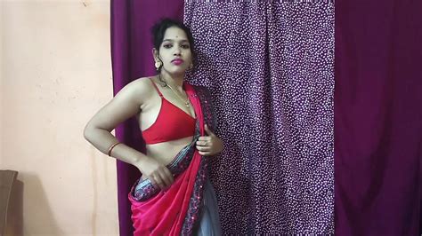 Indische Heiße Sona Bhabhi Ne Chut Me Finger Karke Pani Nikala Hindi