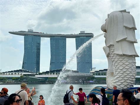 新加坡魚尾獅公園merlion Park｜新加坡必訪景點，還可以遠眺濱海灣金沙酒店
