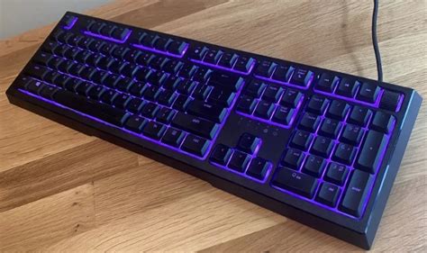 10 Rekomendasi Merk Keyboard Gaming Terbaik Saat Ini Empat Pilar