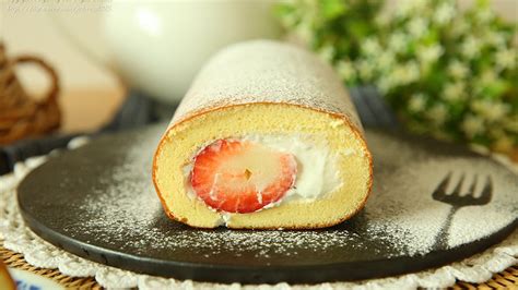 딸기롤케이크만들기 Strawberry Roll Cake Youtube