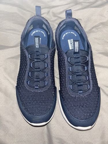 Skechers Womens Slip On Shoes In Navy Color With Memory Foam Size 8 Ebay
