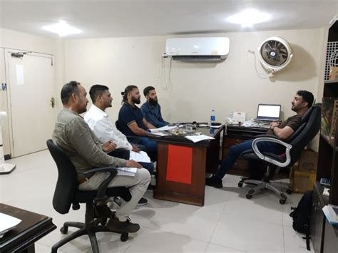 In A Management Hierarchy The Vertical And Horizontal Communication Is Of Vital Importance And