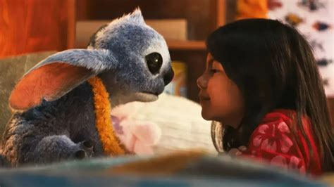 نقد فیلم لیلو و استیچ؛ وقتی خانواده معنای خود را از دست می‌دهد • دیجی