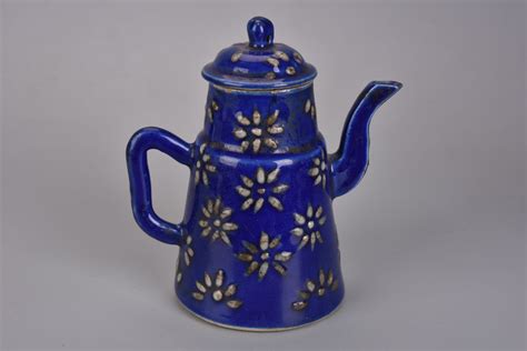 蓝釉执壶 长江文明馆