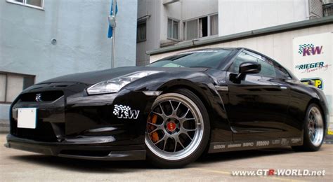 Bbs Lm R Wheels For Nissan Gt R Enhance Your Gt Rs Performance