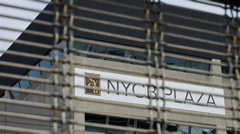 Nycb Crisis Explained What Is Happening With New York Community Bank