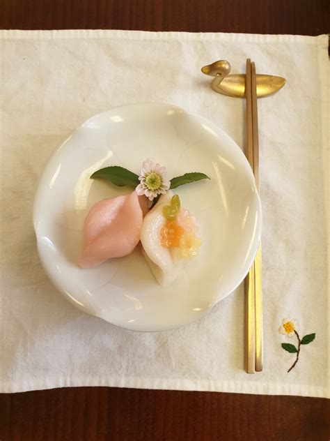 차 한 잔에 담은 티로드23 하동녹차와 잭살차