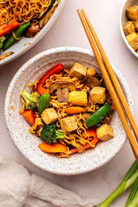 20 Minute Ramen Noodle Stir Fry From My Bowl