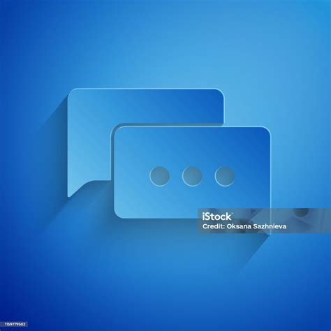 종이 잘라 음성 거품 채팅 아이콘 파란색 배경에 격리 메시지 아이콘입니다 통신 또는 댓글 채팅 기호입니다 종이 아트 스타일입니다 벡터 일러스트레이션 0명에 대한 스톡 벡터