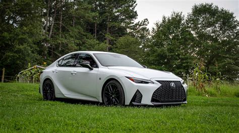 2022 Is 350