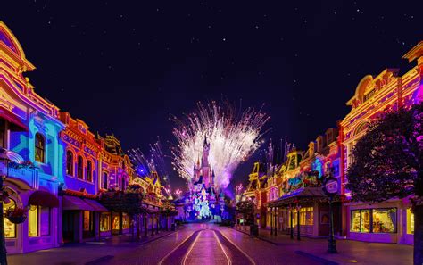 Disneyland Paris Unveils Stunning New Nighttime Spectacular This
