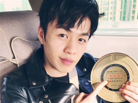 「最佳新人獎」拿不完 台灣影帝李鴻其首拍陸片就入圍 Ettoday星光雲 Ettoday新聞雲