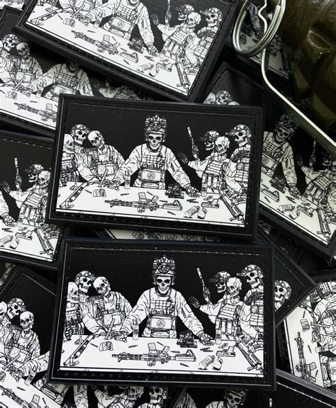 Браслети кулони прапори стікери патчі Worldwide Shipping 🌎 Прапор «Нарада🔥