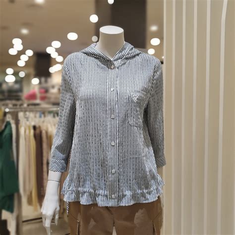 [프렐린] 스트라이프 후드 블라우스 Rbb242250 엑스코점 이랜드몰