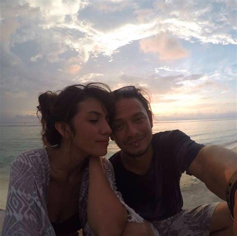 12 Tahun Bersama Ini 7 Potret Manis Nadila Ernesta Dan Eno Netral Foto 1