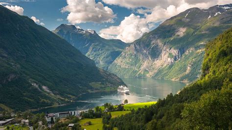 Norway In Summer What To Do And Where To Go Nordic Visitor