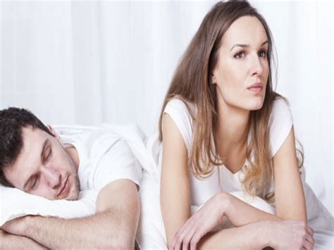 लैंगिक जीवन शारीरिक संबंधानंतर महिलाच नाही तर काही पुरूषही रडतात कारण जाणून घ्या Marathi