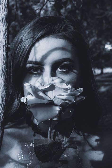 Pin Di Megan Lyons Su Halloween Fashion Shoot By Megan Lyons