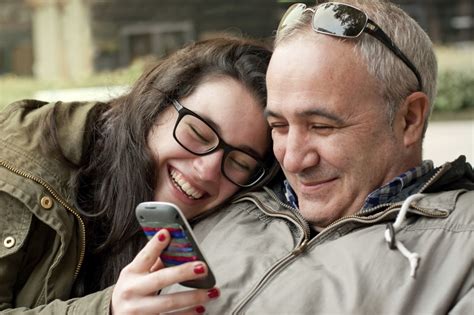 6 Tips For Single Dads With Teen Daughters Teenlife